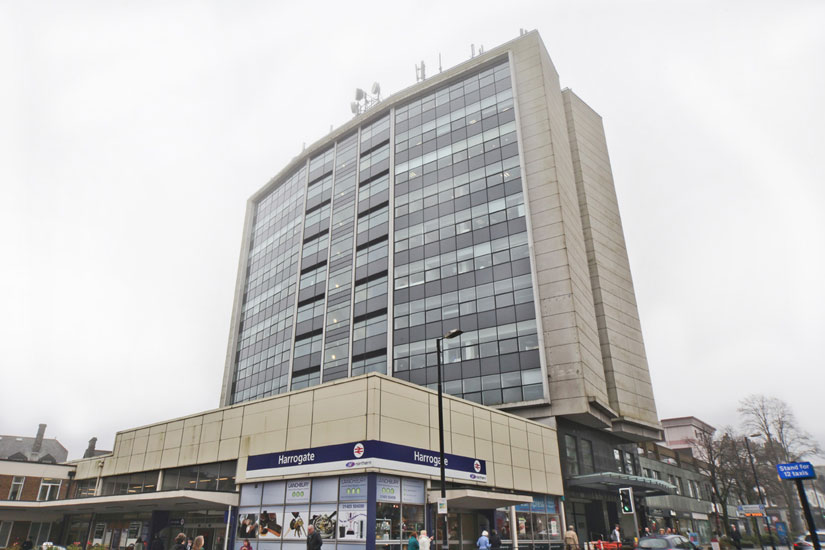 Commercial property to rent in Station Parade, HG1 : Leeds : 20009764