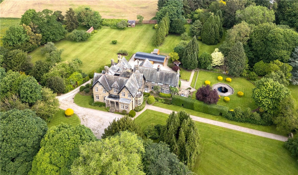 House for sale in Harrogate, Bilton Lane, HG1 : Harrogate : HAR240099